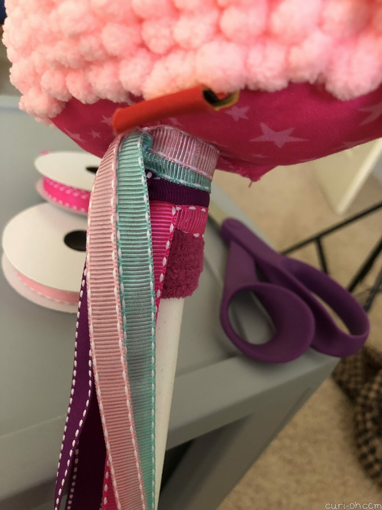 Using a “Loopies” Unicorn Kit to Make a Hobby Horse – Curi-Oh!